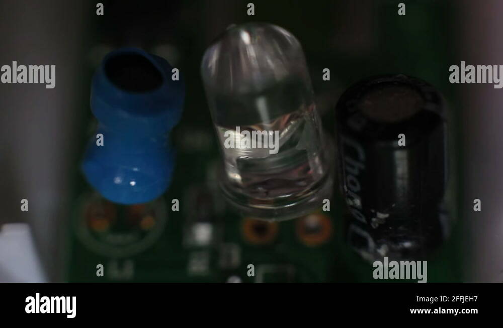 Light signaling Stock Videos & Footage - HD and 4K Video Clips - Alamy