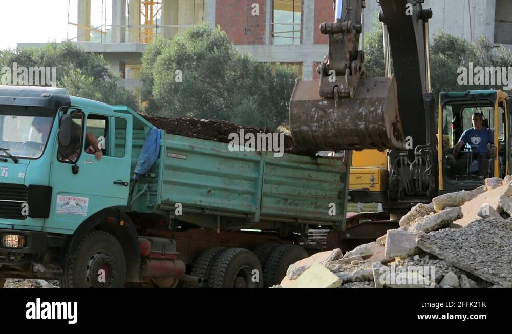 Shoot structures Stock Videos & Footage - HD and 4K Video Clips - Alamy