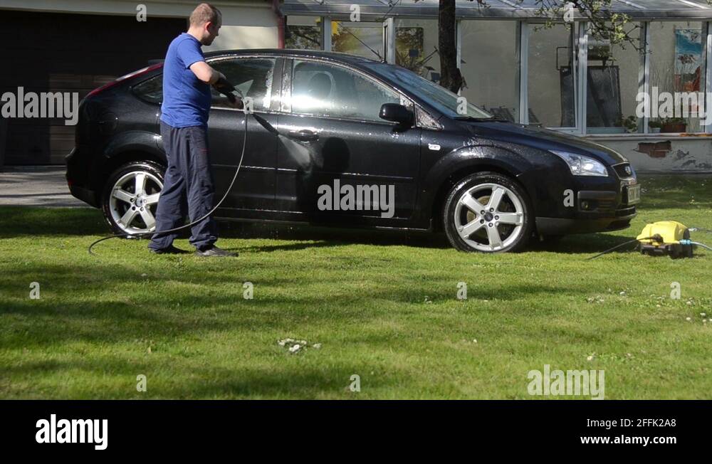 Ford worker Stock Videos & Footage - HD and 4K Video Clips - Alamy