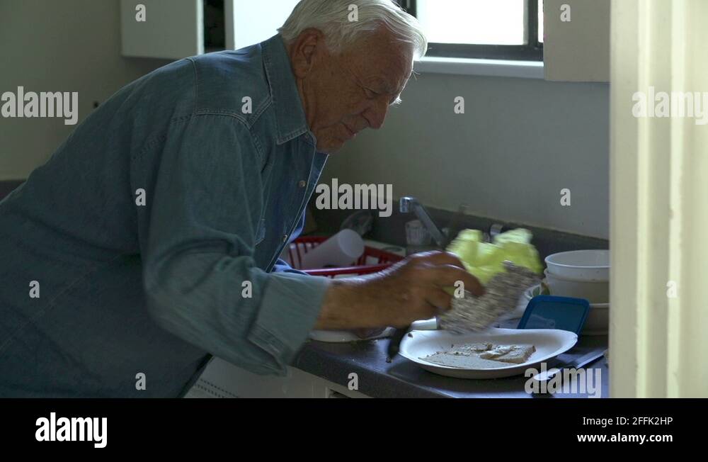 Senior frail Stock Videos & Footage - HD and 4K Video Clips - Alamy