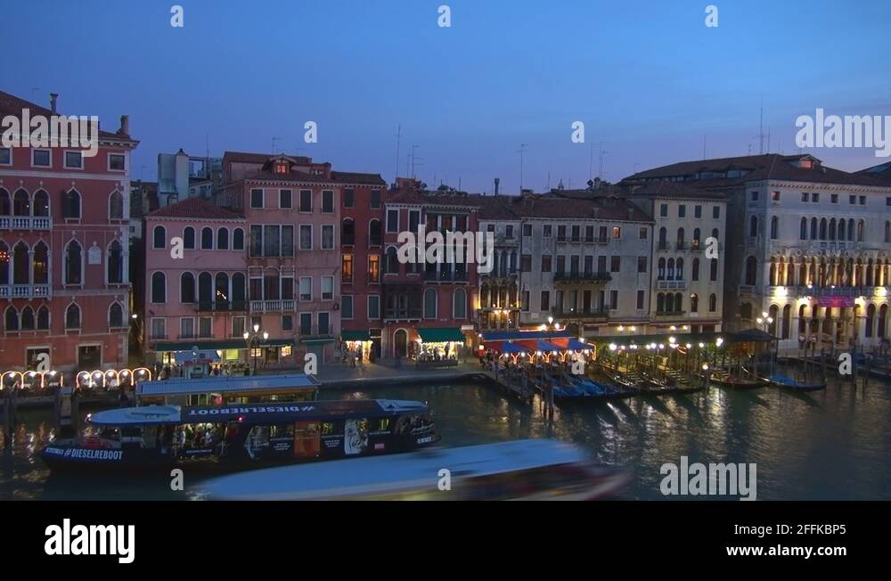 Landmark transport people public Stock Videos & Footage - HD and 4K ...