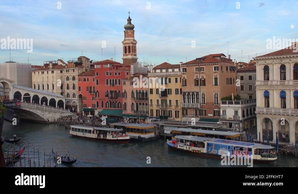 Gondola cruise ship venice Stock Videos & Footage - HD and 4K Video ...