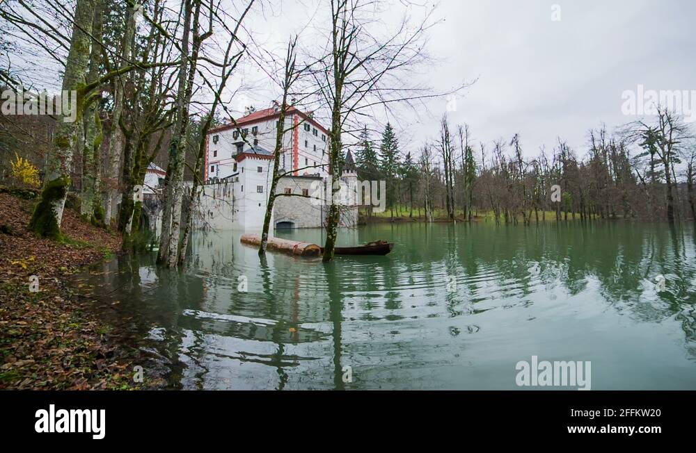 Flooded castle Stock Videos & Footage - HD and 4K Video Clips - Alamy