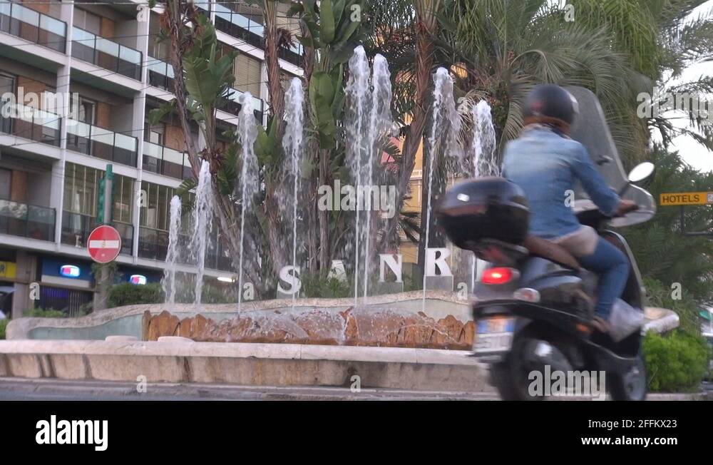 Welcome fountain Stock Videos & Footage - HD and 4K Video Clips - Alamy