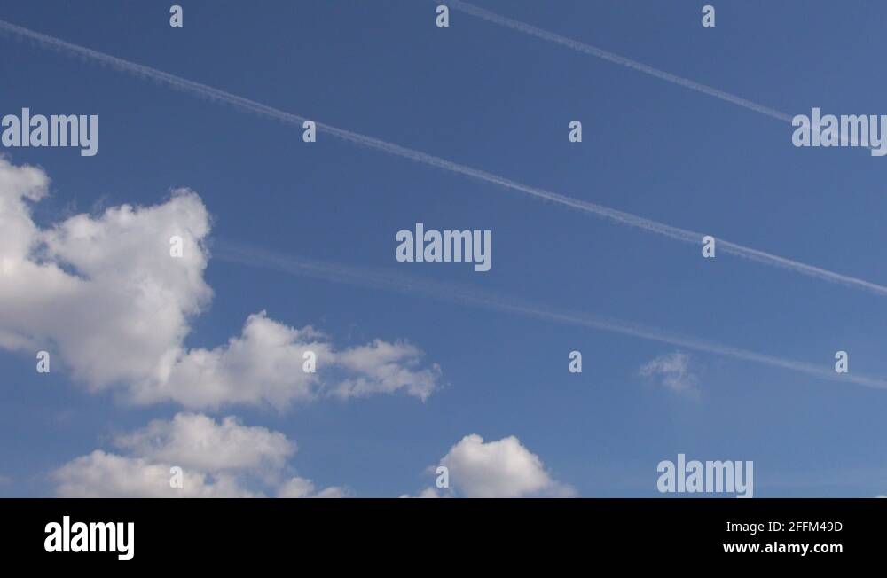 Aircraft contrail air pollution Stock Videos & Footage - HD and 4K ...