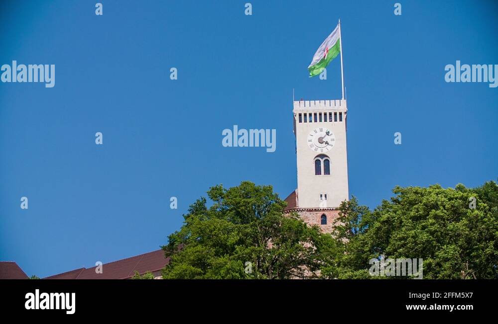 Castle flag Stock Videos & Footage - HD and 4K Video Clips - Alamy