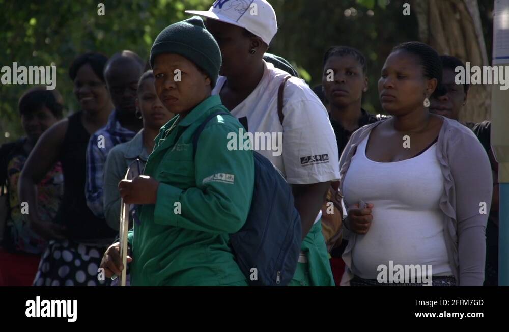 Bus queue africa Stock Videos & Footage - HD and 4K Video Clips - Alamy