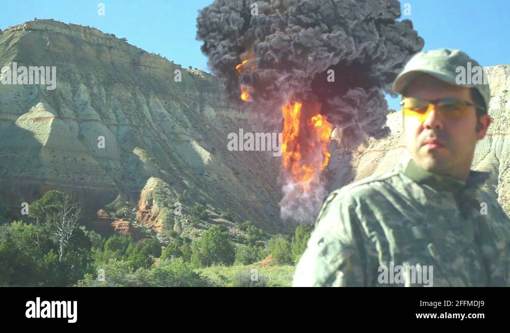 Hydrogen bomb test Stock Videos & Footage - HD and 4K Video Clips - Alamy