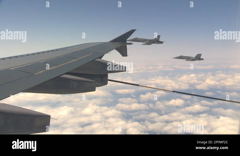 Jet peel Stock Videos & Footage - HD and 4K Video Clips - Alamy