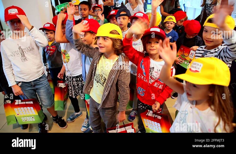 Crowd waving hello Stock Videos & Footage - HD and 4K Video Clips - Alamy