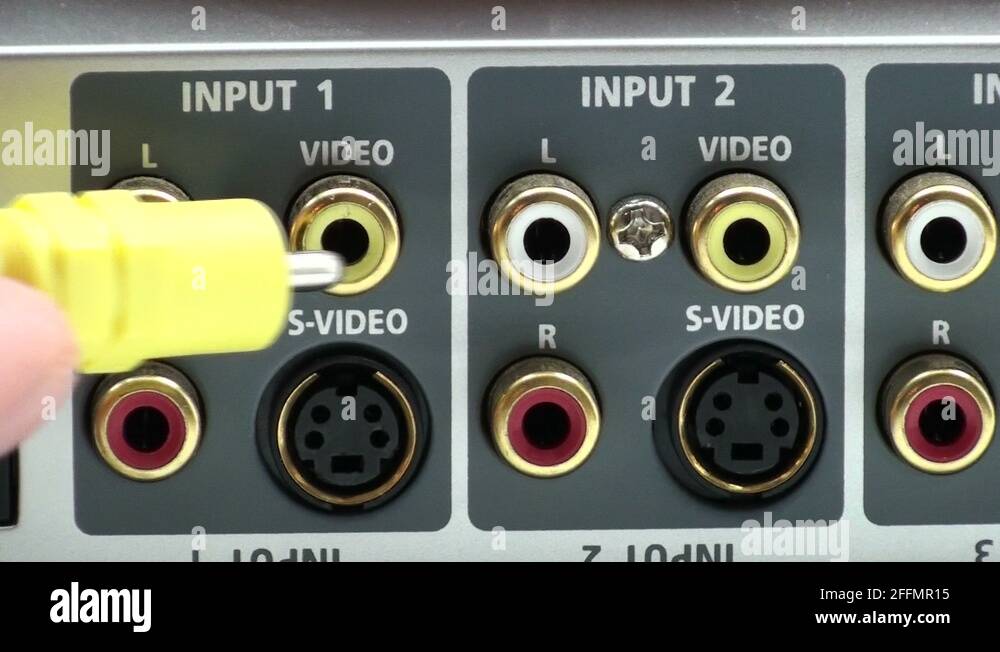 Rca plugs Stock Videos & Footage - HD and 4K Video Clips - Alamy