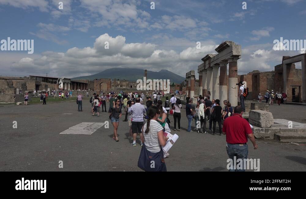 Pompeii tourism Stock Videos & Footage - HD and 4K Video Clips - Alamy