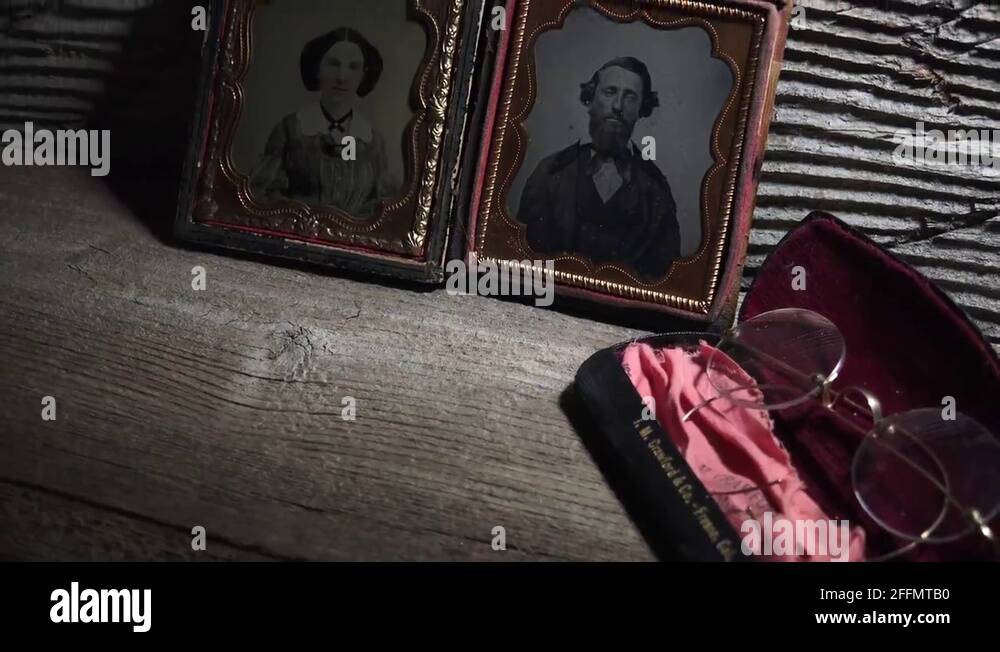 Pioneer couple Stock Videos & Footage - HD and 4K Video Clips - Alamy