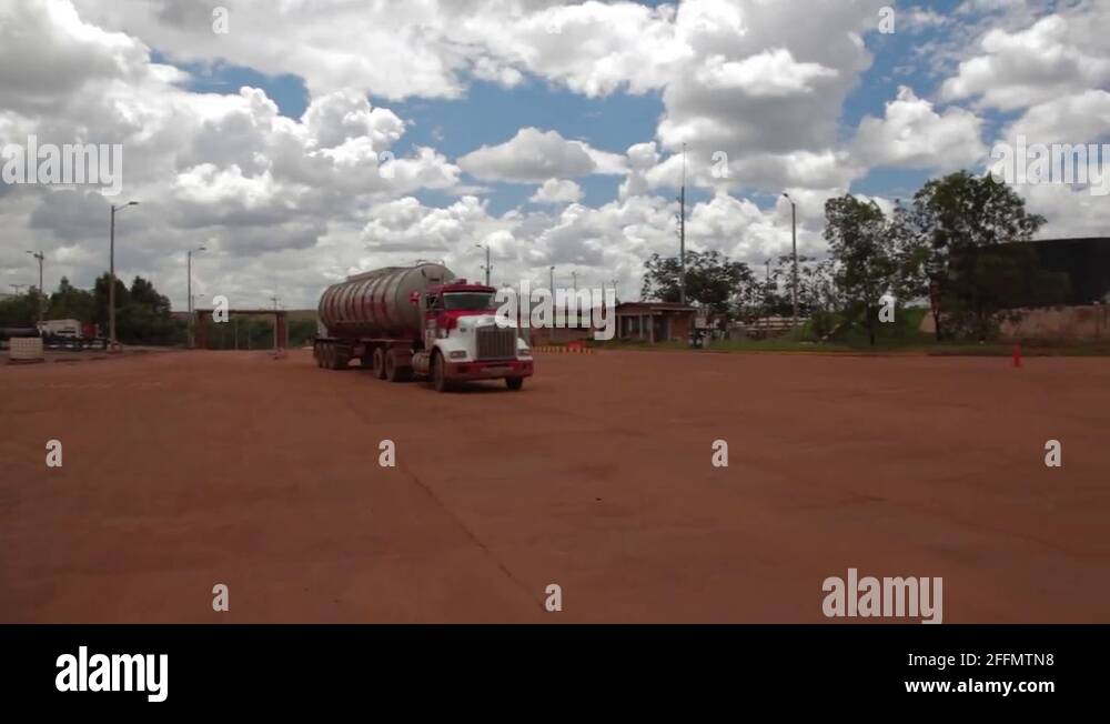 External gas tank Stock Videos & Footage - HD and 4K Video Clips - Alamy