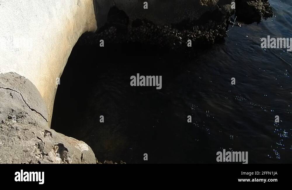 Ocean drain Stock Videos & Footage - HD and 4K Video Clips - Alamy