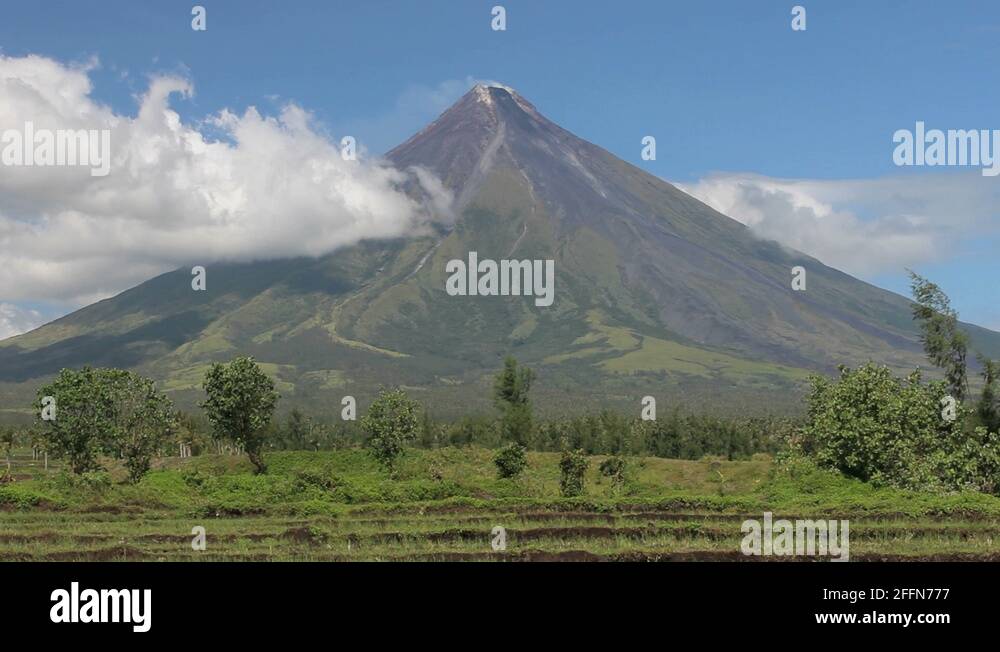 Vulcano mount mayon in philippines Stock Videos & Footage - HD and 4K ...