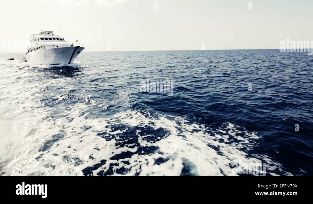 Anonymous cruise ship Stock Videos & Footage - HD and 4K Video Clips ...