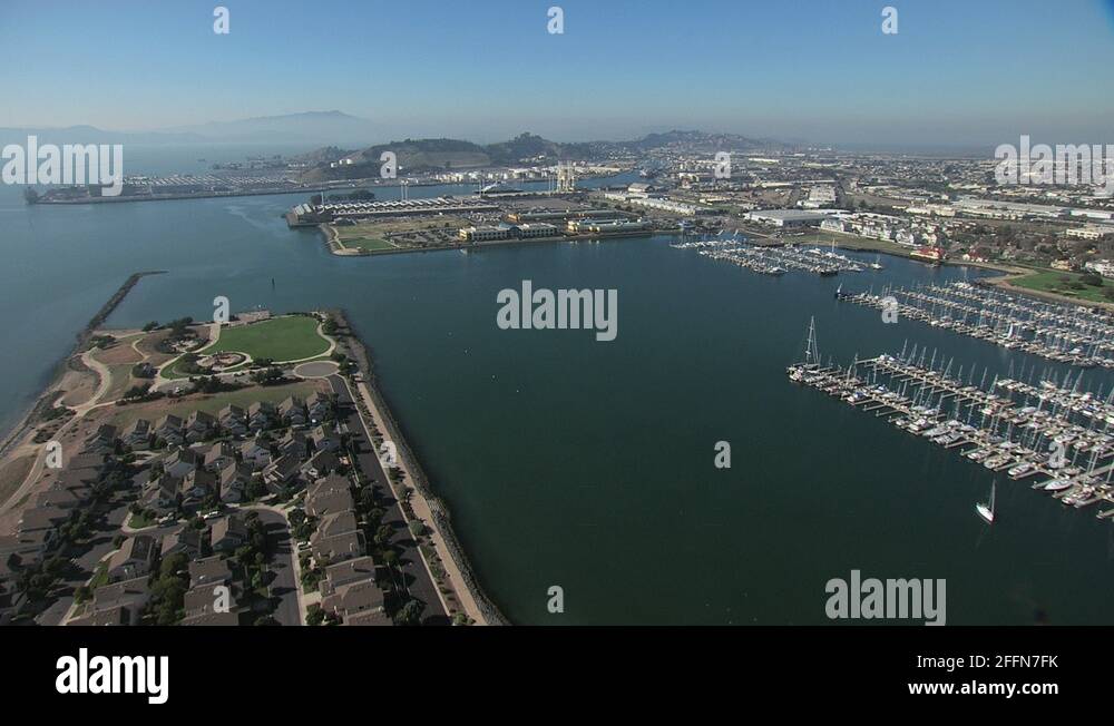 Marina bay harbour Stock Videos & Footage - HD and 4K Video Clips - Alamy