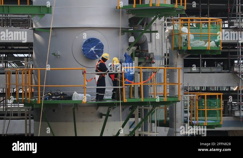 Working at height construction Stock Videos & Footage - HD and 4K Video ...