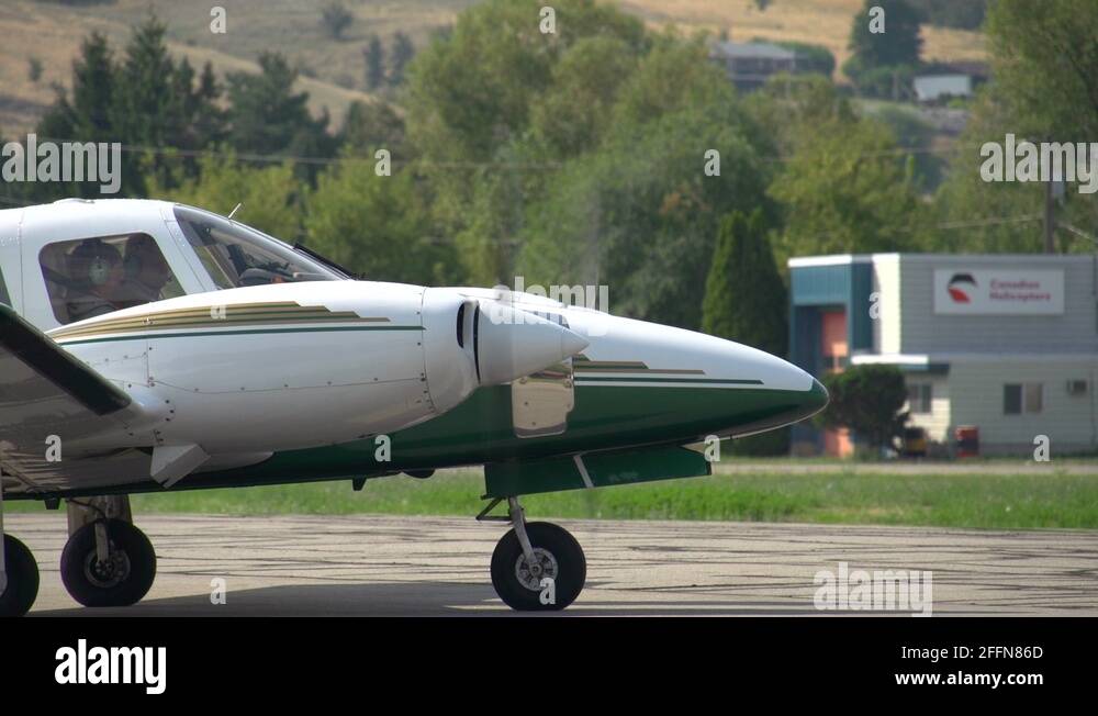 Fuselage profile Stock Videos & Footage - HD and 4K Video Clips - Alamy