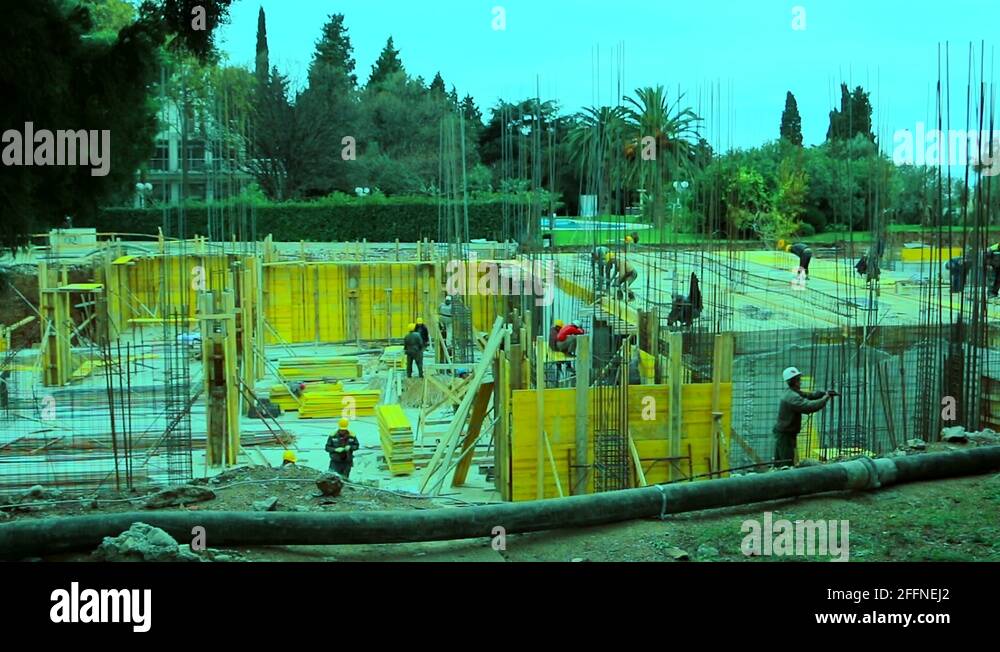 Construct construction build building Stock Videos & Footage - HD and ...