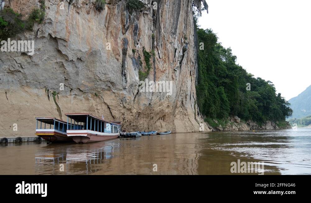 Pak ou caves Stock Videos & Footage - HD and 4K Video Clips - Alamy