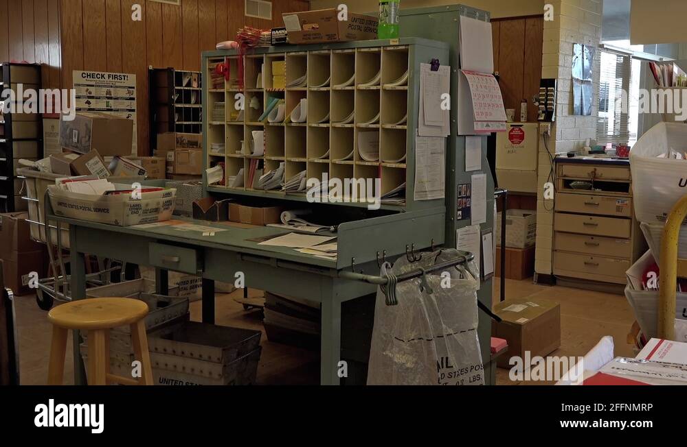 Postman sorting letters Stock Videos & Footage - HD and 4K Video Clips ...