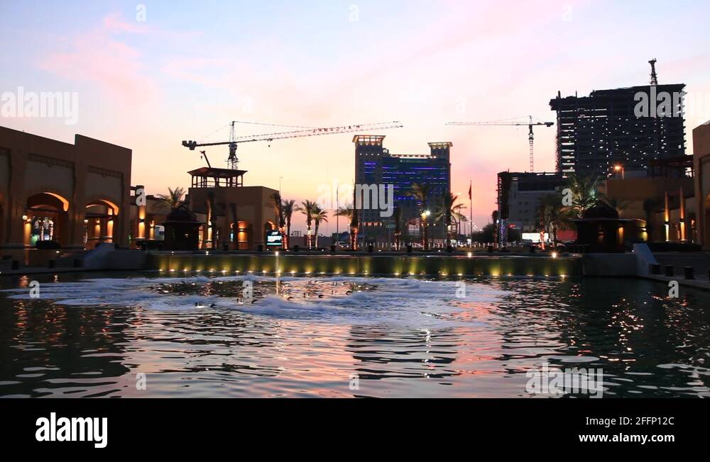 Al kout kuwait Stock Videos & Footage - HD and 4K Video Clips - Alamy