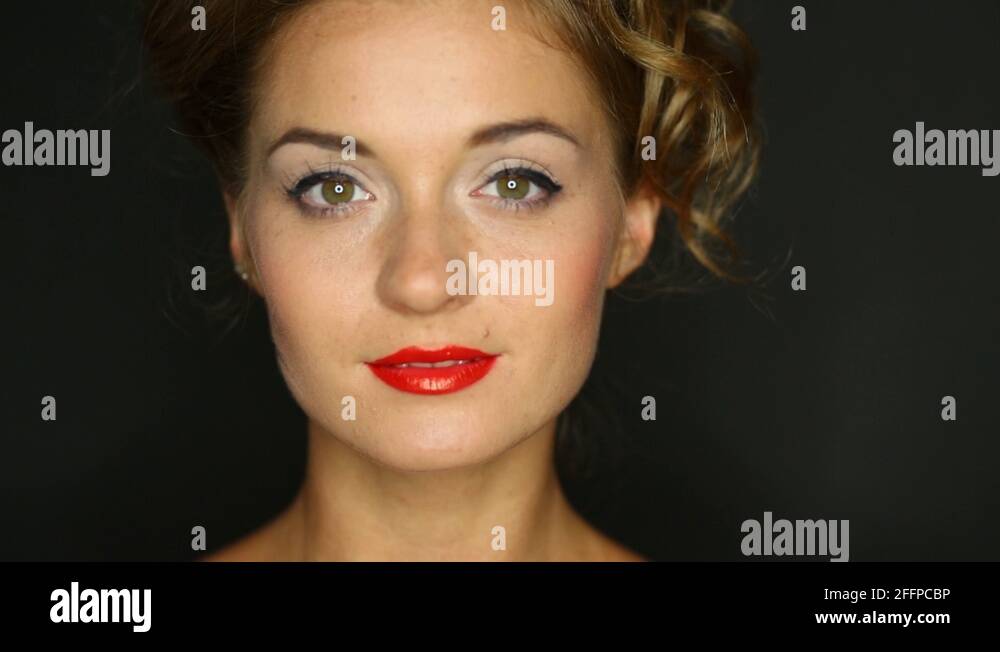 Expressions visage Stock Videos & Footage - HD and 4K Video Clips - Alamy