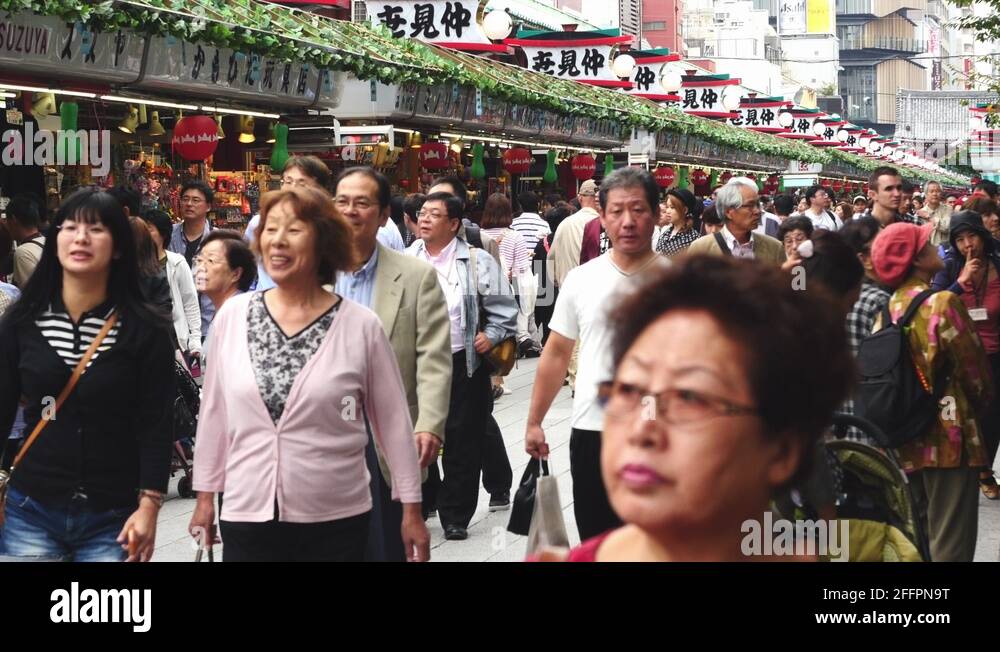 Shopping outside temple Stock Videos & Footage - HD and 4K Video Clips ...