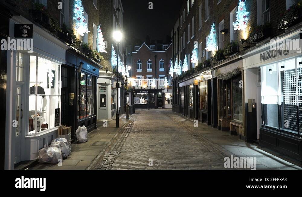 Typical british lane Stock Videos & Footage - HD and 4K Video Clips - Alamy