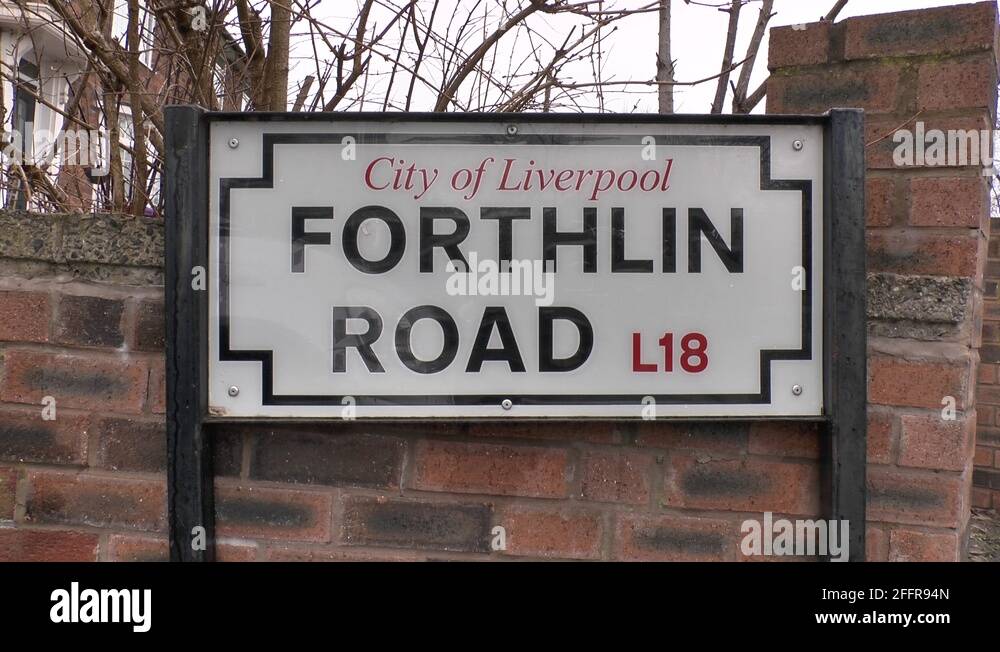 Liverpool road sign Stock Videos & Footage - HD and 4K Video Clips - Alamy