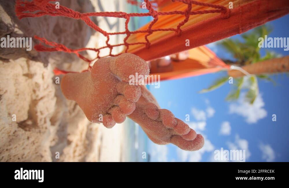 Sandy toes Stock Videos & Footage - HD and 4K Video Clips - Alamy