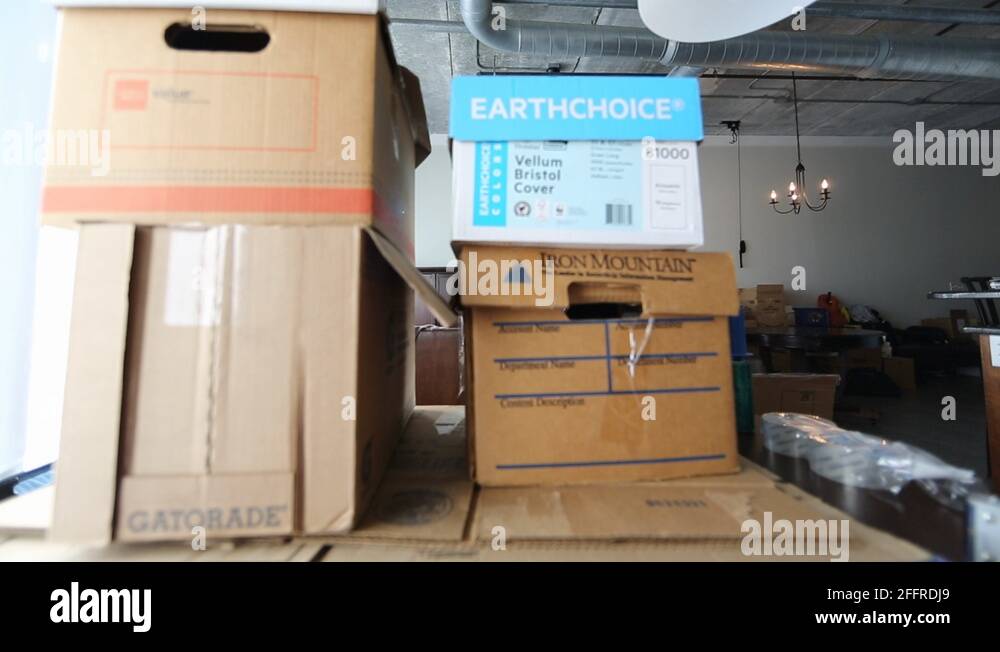 Loft boxes Stock Videos & Footage - HD and 4K Video Clips - Alamy
