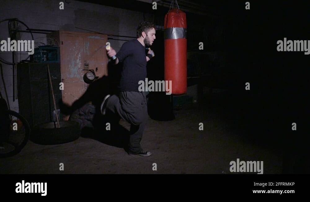 3071 Boxer Training With Jump Roping in the Cold at Night in Slow ...