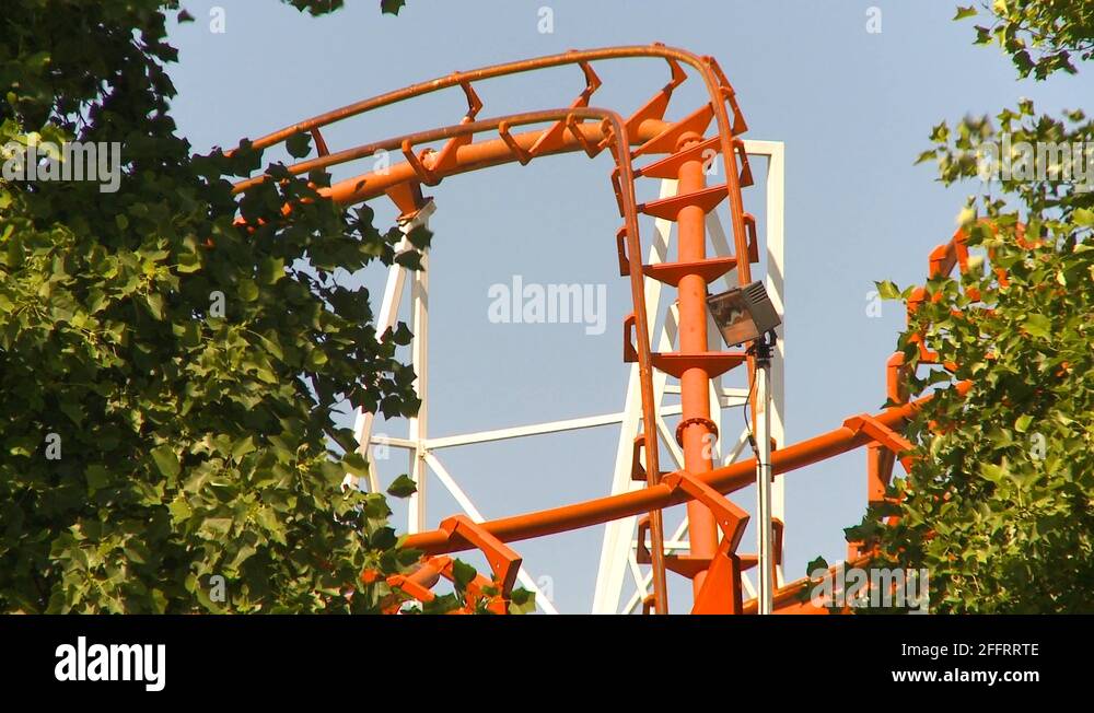 Rollercoaster loop the loop Stock Videos & Footage - HD and 4K Video ...