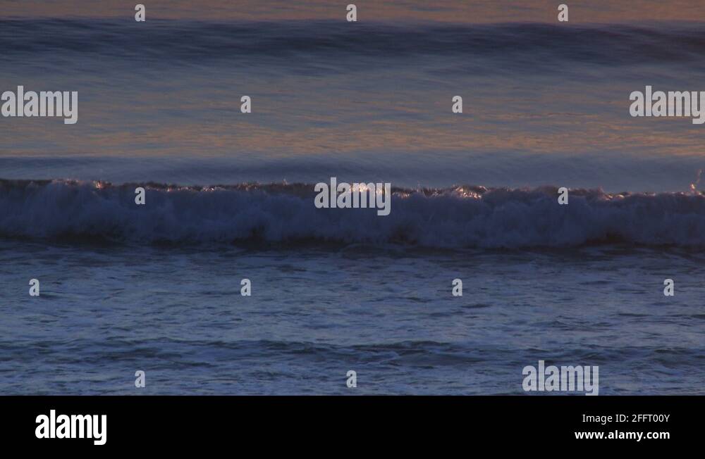 Ocean swell Stock Videos & Footage - HD and 4K Video Clips - Alamy