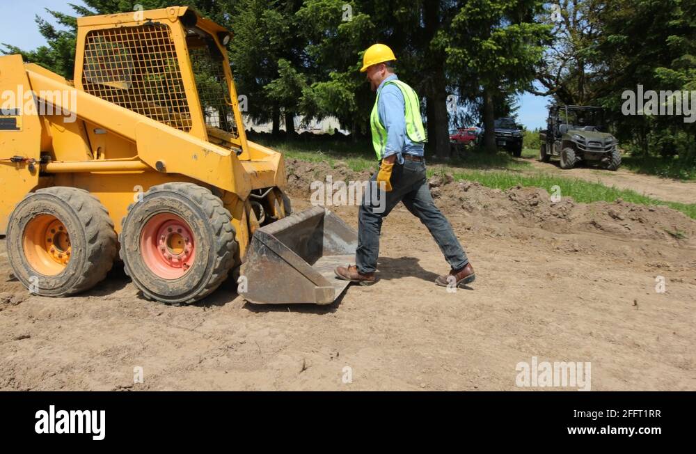 Worker driving Stock Videos & Footage - HD and 4K Video Clips - Alamy