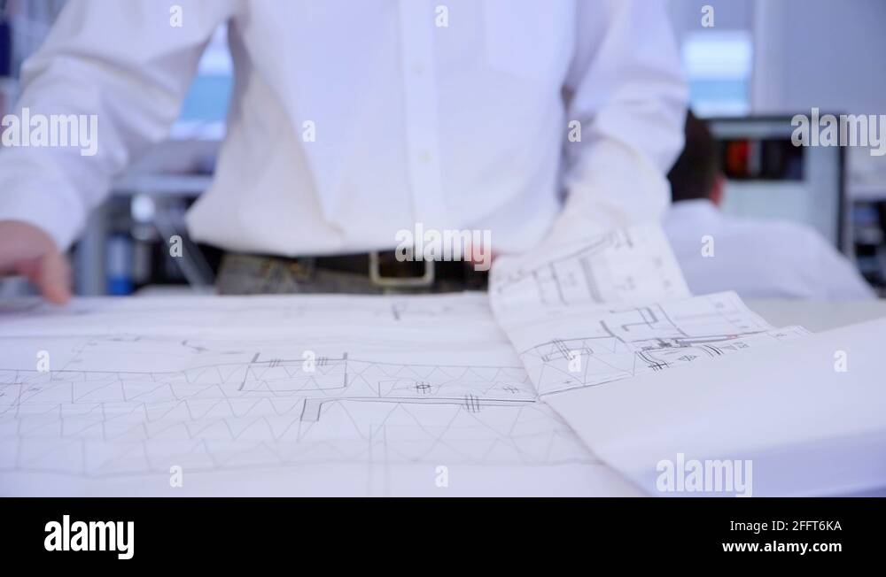 Plans large group of people Stock Videos & Footage - HD and 4K Video ...