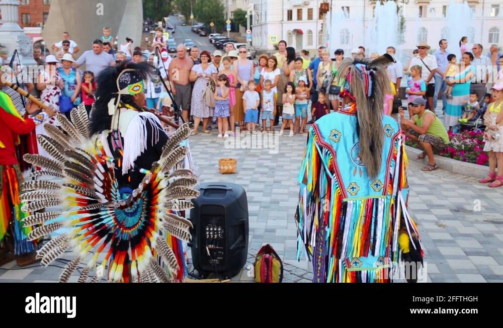 Back view of dancers Stock Videos & Footage - HD and 4K Video Clips - Alamy