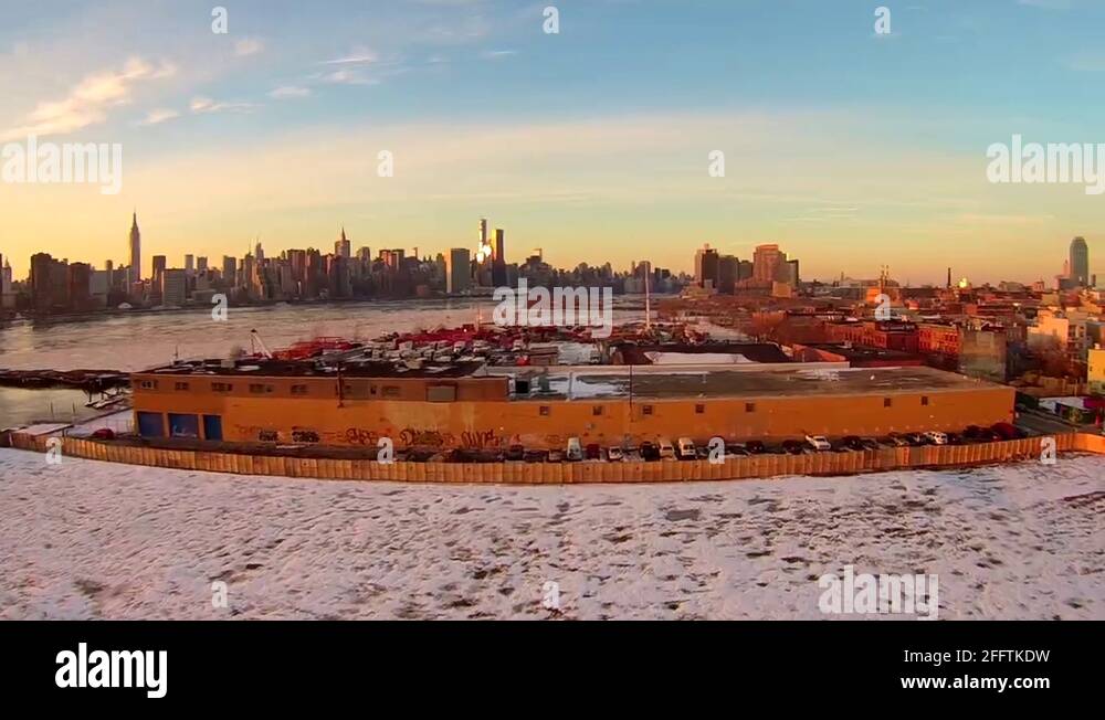 Brooklyn winter Stock Videos & Footage - HD and 4K Video Clips - Alamy