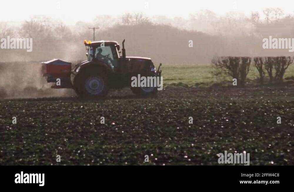 Spreading fertilizer Stock Videos & Footage - HD and 4K Video Clips - Alamy