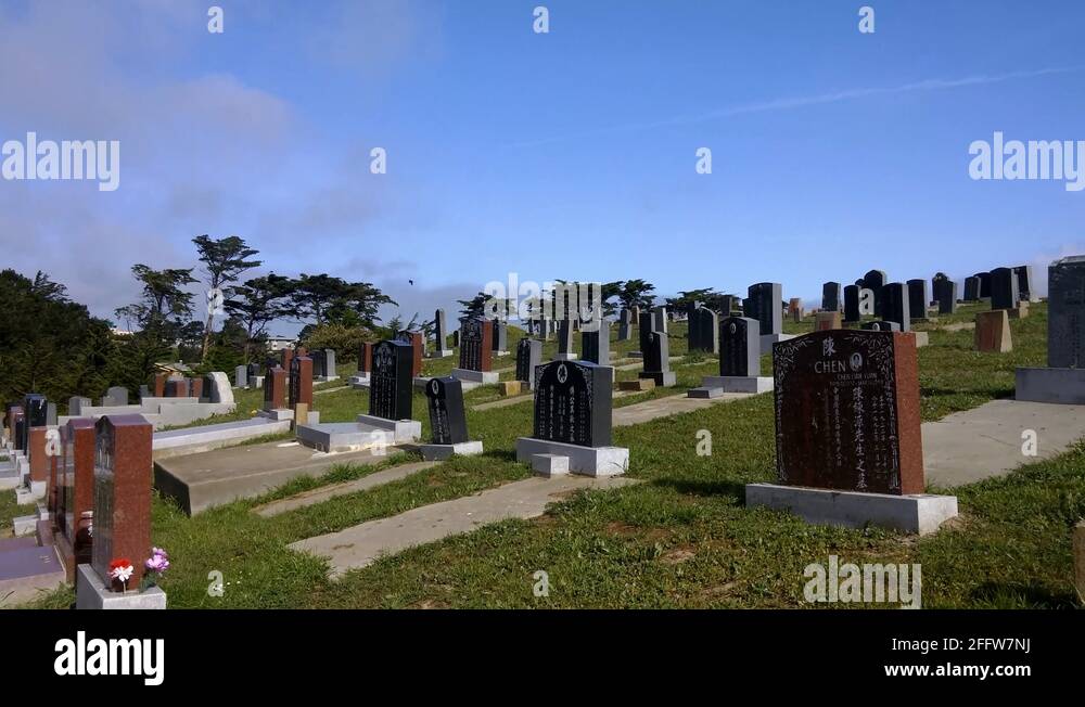 Chinese cemetery Stock Videos & Footage - HD and 4K Video Clips - Alamy