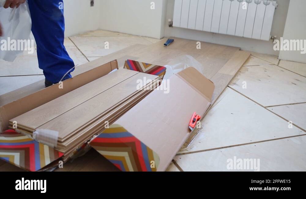 Torn box Stock Videos & Footage - HD and 4K Video Clips - Alamy