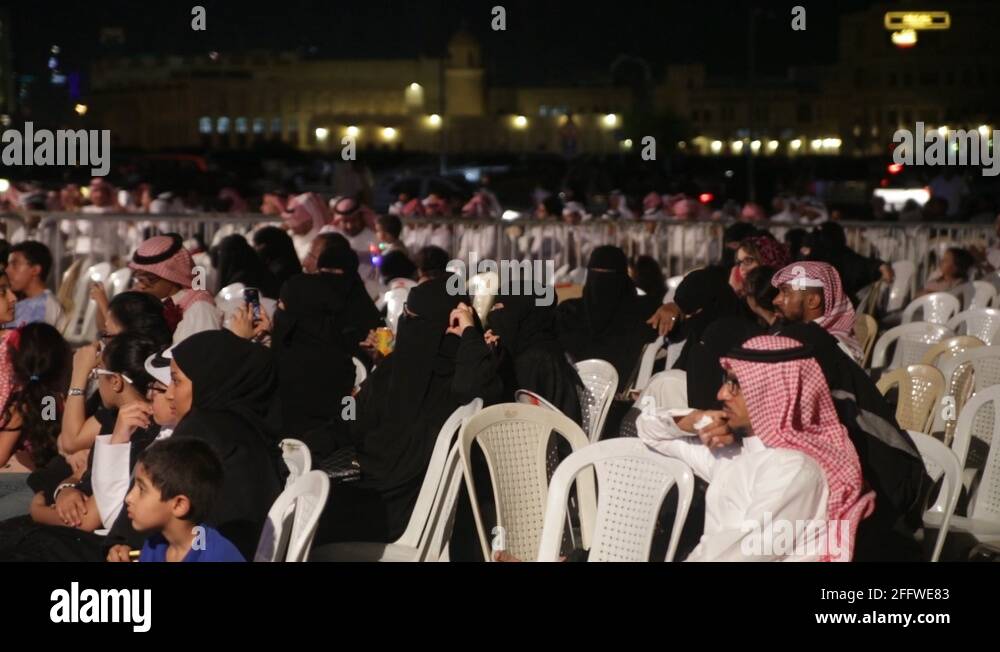 Muslim man crowd Stock Videos & Footage - HD and 4K Video Clips - Alamy