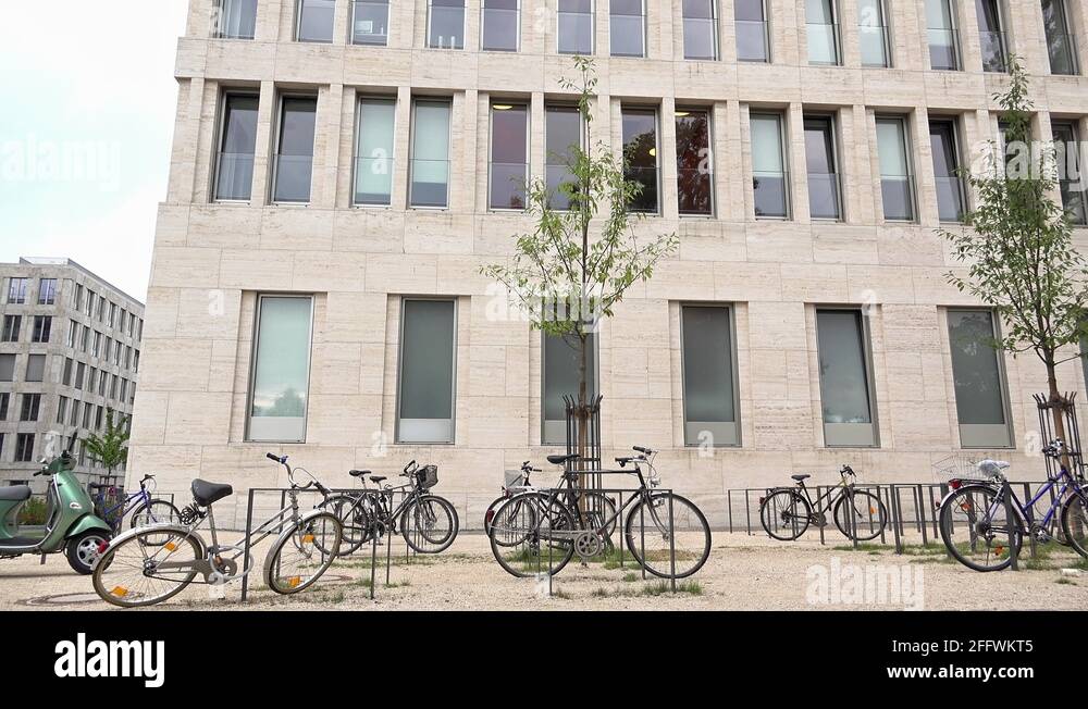 Goethe school Stock Videos & Footage - HD and 4K Video Clips - Alamy