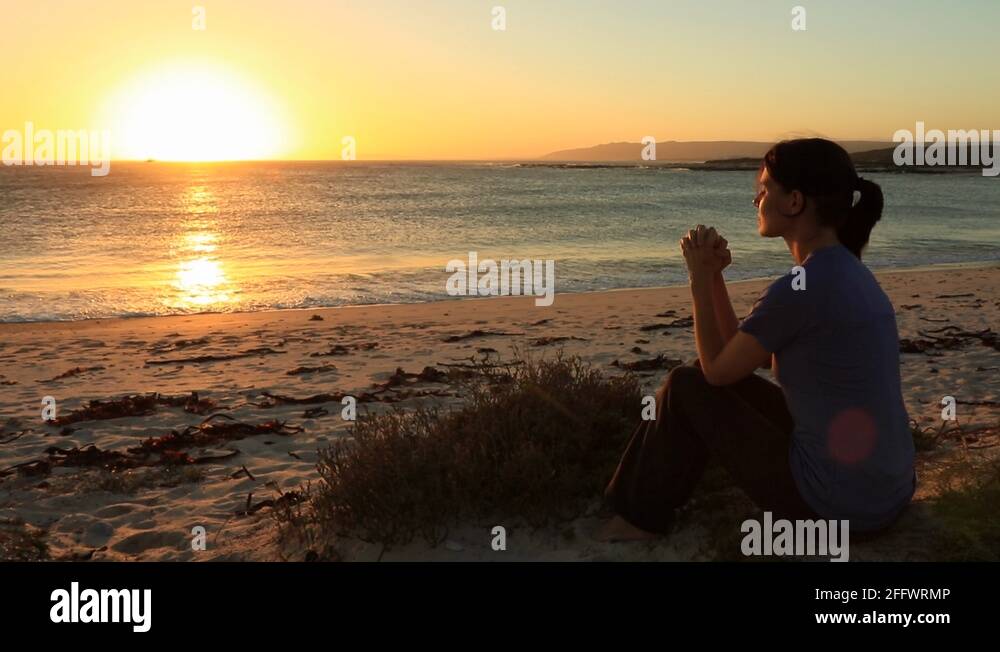 Godly sunset Stock Videos & Footage - HD and 4K Video Clips - Alamy