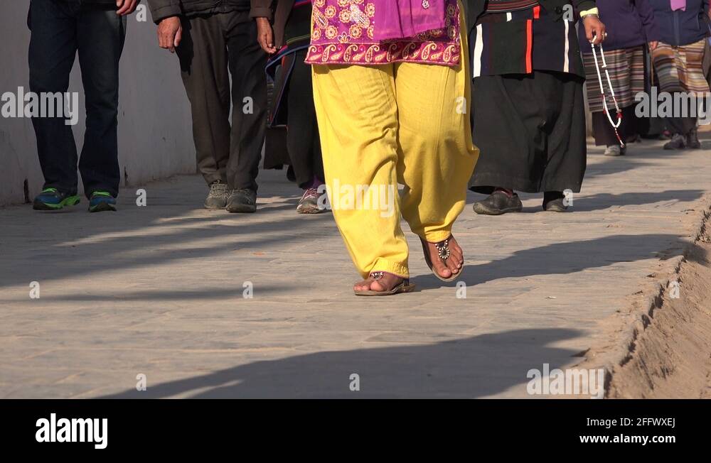 Walking circuit Stock Videos & Footage - HD and 4K Video Clips - Alamy