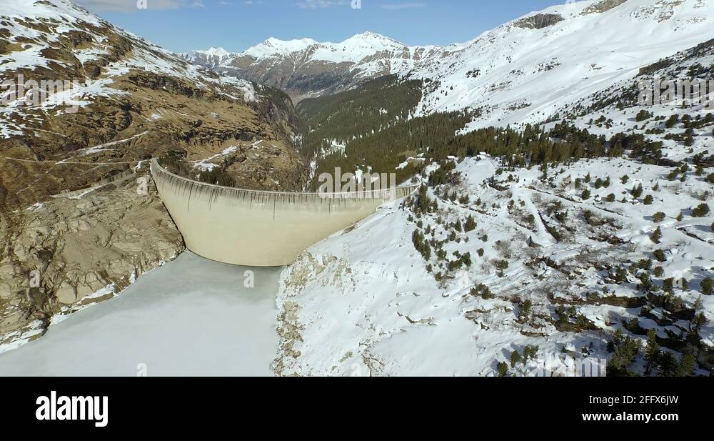 Staudamm stausee Stock Videos & Footage - HD and 4K Video Clips - Alamy