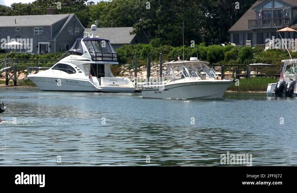 Inlet waterway Stock Videos & Footage - HD and 4K Video Clips - Alamy